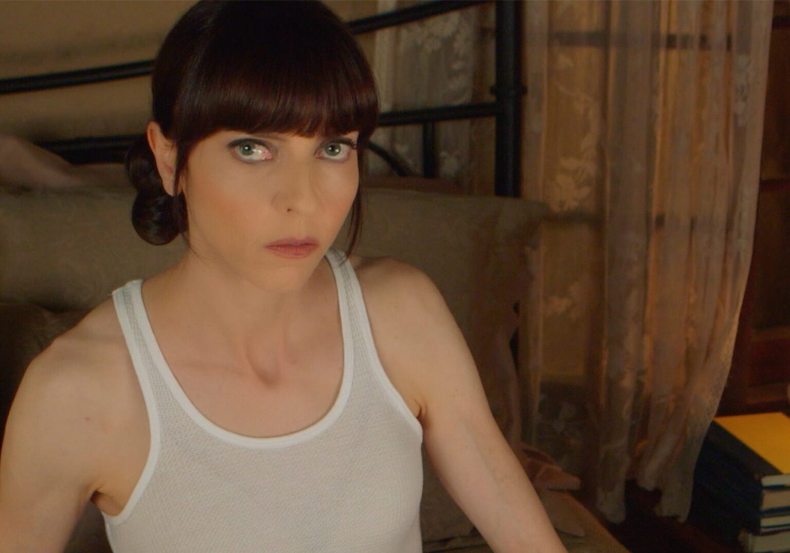 [Interview] BUFFYVERSE Star Juliet Landau talks ‘A Place Among the Dead ...